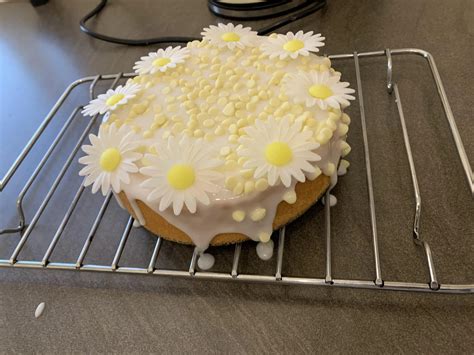 My First Ever Cake Scrolller