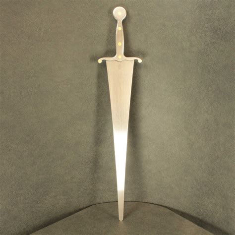 Cinquedea Dagger Castille Armory