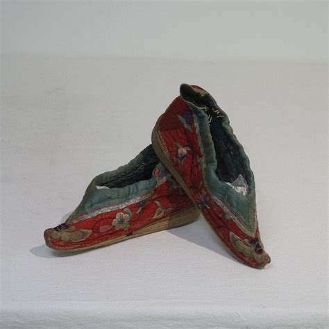 Tiny 19th Century Chinese Embroidered Womens Shoes At 1stdibs