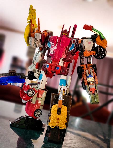 Favorite Transformer Of The Day Page 2530