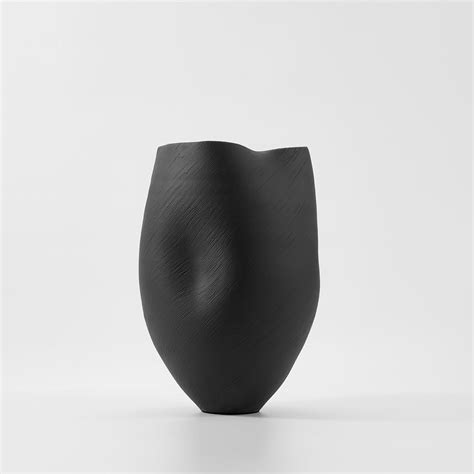 Morph Vase Ebony The Palmier