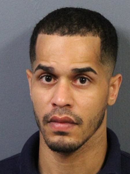 Carlos Vera Sex Offender In Paterson Nj 07501 Nj2314179