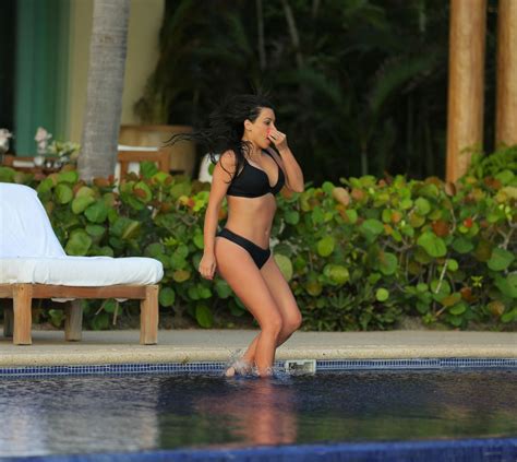 Kim Kardashian In Black Bikini Enjoys The Pool In Mexico June 2014