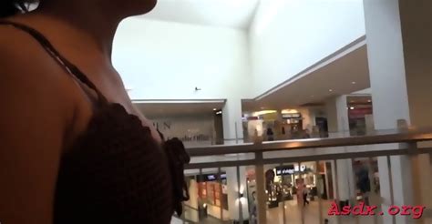 Mischievous Eastern Bombshell Enjoys Sex Activities Eporner