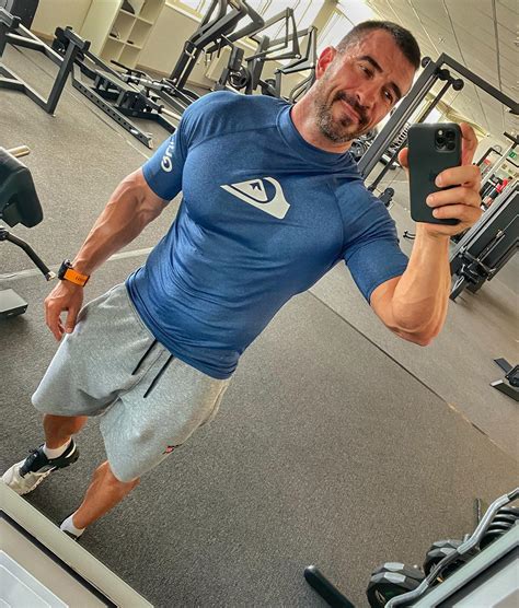 Je Mogoče Da Marko Potrč Poje Takšno Količino Mesa Točnoto