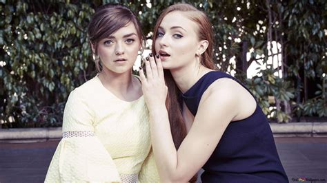 Adorable Maisie Williams With Sophie Turner 4k Wallpaper Download