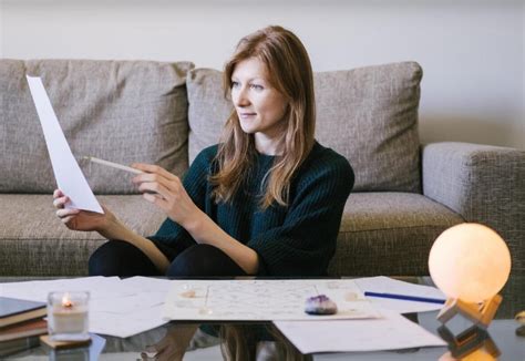 რეტროგრადული მერკური რას მოუტანს თითოეულ ზოდიაქოს ნიშანს ამ ზამთარში გვიამბობს ასტროლოგი