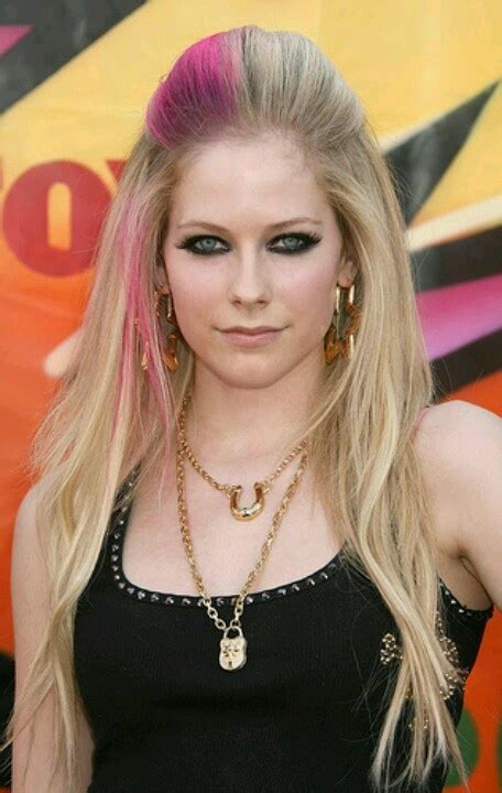 Pin By Alyssa Boyett On My Avril Lavigne Collection Avril Lavigne