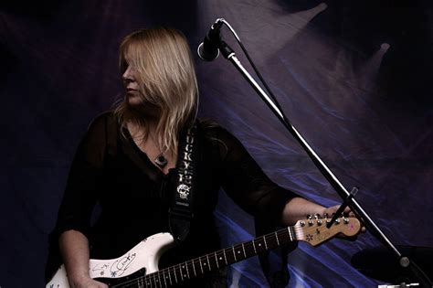 Eric Read Ventriloquist Songwriter Entertainer Lock It In Eddie