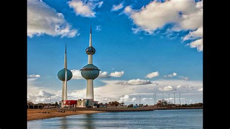 شعر نبيل عبدالكريم القاء خالد الشمروخ أنا كويتي واحب الكويت Youtube