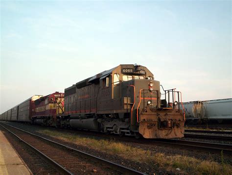 Railpictures Ca Shaun Hinz Photo Gcfx Sd40 3 6065 And Wc Sd45 7518