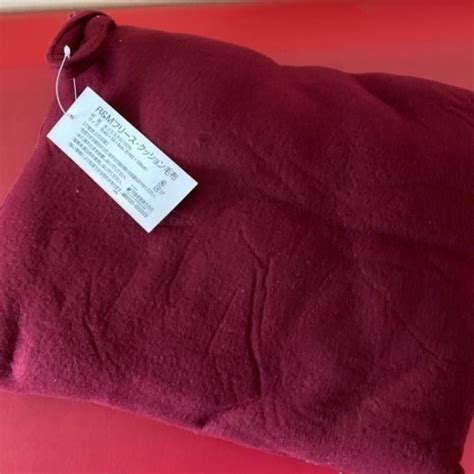 フリース毛布新品未使用 坂本きゅう 札幌の寝具《毛布、ブランケット》の中古あげます・譲ります｜ジモティーで不用品の処分