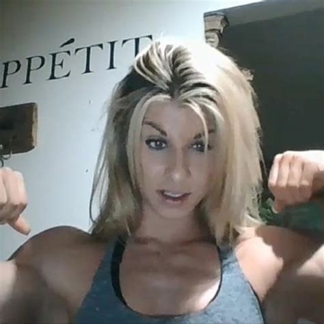 Blonde With Huge Biceps Showing Off Free Porn Ae Xhamster Xhamster