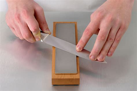 How To Sharpen And Hone Kitchen Knives Like A Pro