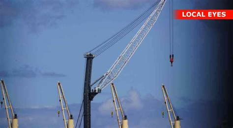 Redning Fra Kran På Lindø 30 M Oppe Local Eyes