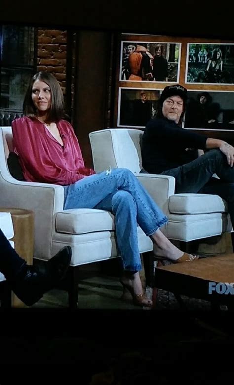 Lauren Cohan Feetforum