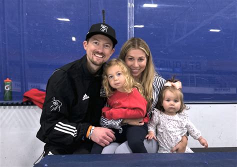 Wayne Gretzky And Janet Jones Gretzky Celebrate 36 Years Of Marriage What To Know About The