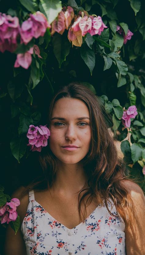 Nickey Bothma Photography Model Shoot Floral Flower Outdoor Moody