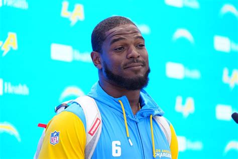 Chargers Denzel Perryman Found With Assault Style Rifles Arrested On