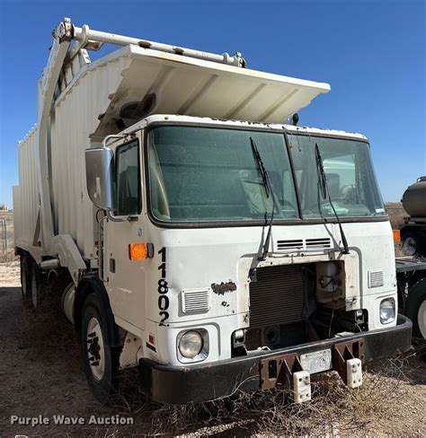 2012 Autocar Xpeditor Refuse Truck In Optima Ok Item Ib9404 Sold