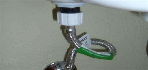 How To Remove Water Line From Toilet 9 Easy Methods 2025