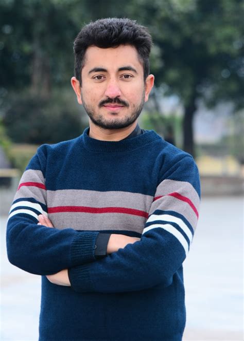 about nouman alam medium
