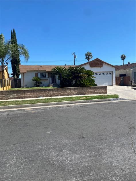 12752 Ottoman St Pacoima Ca 91331 Redfin