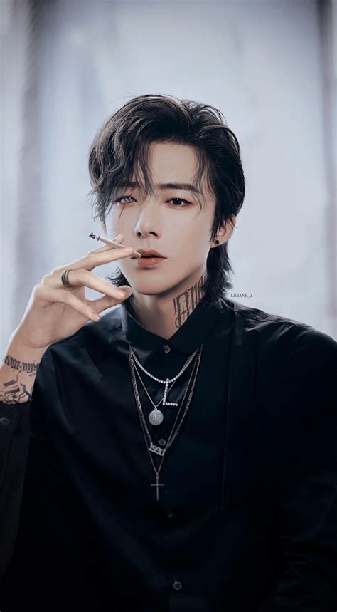 刘宇宁｜修图 花瓣网