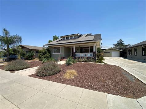 820 S Court St Visalia Ca 93277 Zillow