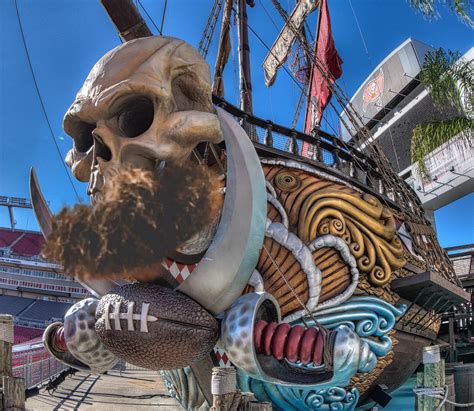 Tampa Bay Buccaneers Pirate Ship Logo Marihukubun