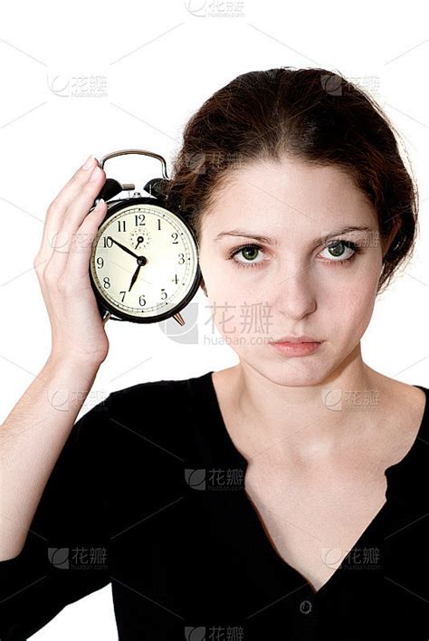 有闹钟的女孩