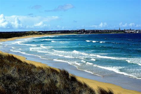 Fraserburgh Baylovely Sunshine But Still Cold In The Shsde Spring