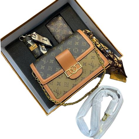 ست سه تیکه لویی ویتون Louis Vuitton مدل 03 کیف خلیج خورجین بندرعباس