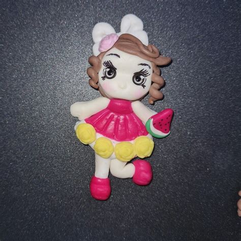 خرید و قیمت عروسک خمیری تم یلدایی از غرفه سرزمین ساختنی های خمیری