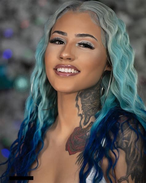 Miss Mckabe 213 Shesfreaky