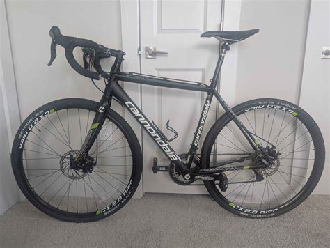 Cannondale Cyclocross Bike 51cm Ultegra Disc Brakes Excellent