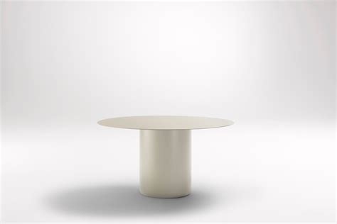 Sequence Round Dining Table Coco Flip