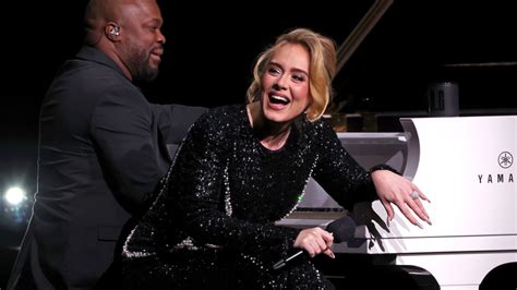 Adele Has Been Plagued By Plastic Surgery Speculation Heres What She Said