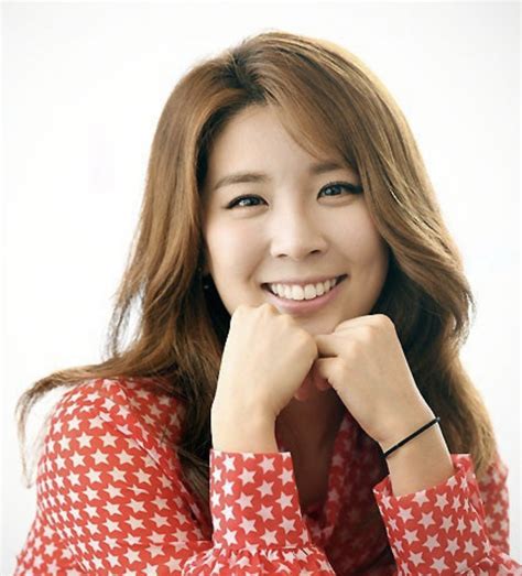 함연지 연예인에서 오뚜기 경영인으로 300억 주식 보유 재벌 3세의 놀라운 근황