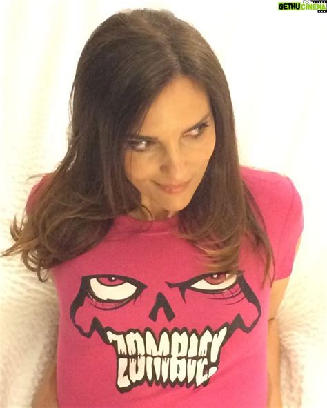 Ashley Laurence Wiki Biography Age Gallery Spouse And More Ashley Laurence Wiki Biography Age Gallery Spouse And More