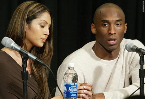 Judge Orders Ex Edwards Aide To Turn Over Sex Tape