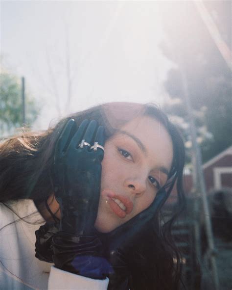 Olivia Rodrigo Photoshoot For Elle Magazine April 2021 • Celebmafia