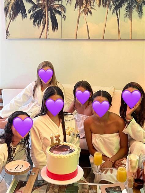 Sarah Michelle Gellar Throws Daughter Cocktails And Caviar Spa Party