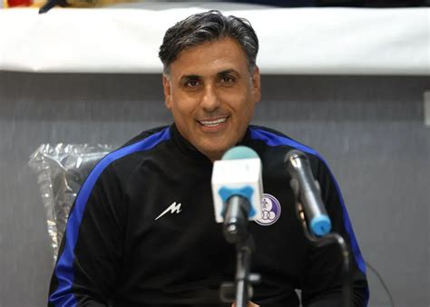 خلیفه‌اصل بوژوویچ برای فوتبال خوزستان زحمت کشید ورزش سه