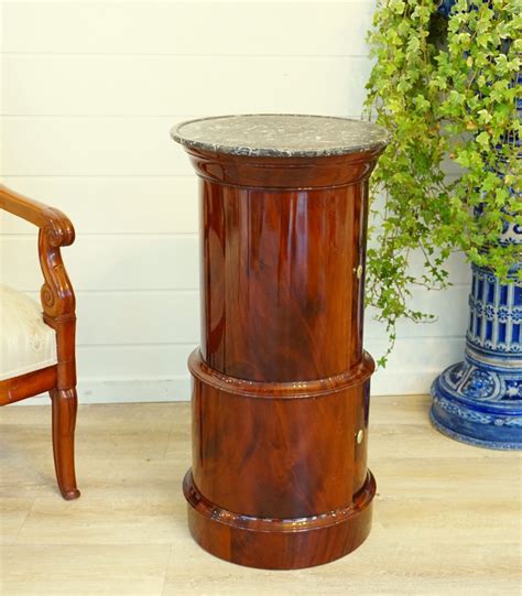Proantic: Somno In Mahogany