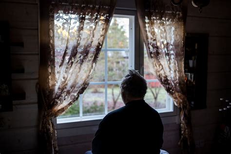Good2know Surgeon General Says Us Faces Epidemic Of Loneliness