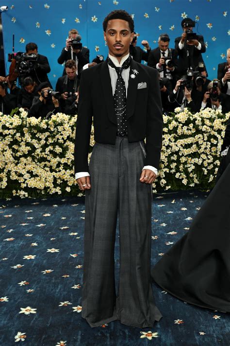 Men Stole The Show At The 2025 Met Gala Heres What They Wore Aol