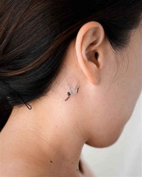 46 Cute And Trendy Behind The Ear Tattoo Ideas For Women Inked And Styled