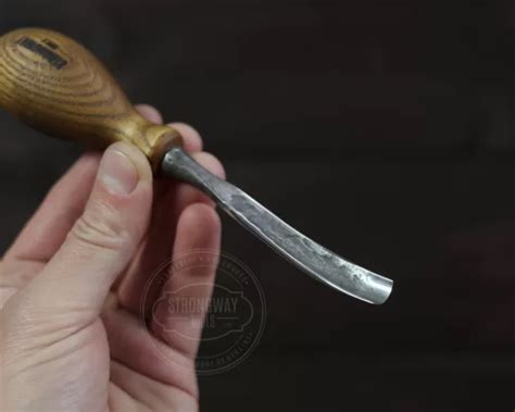 Small Bent Rounded Gouge The Spoon Crank