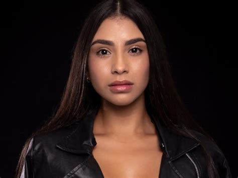 Felicityadria Jeunes Femmes 26 Ans